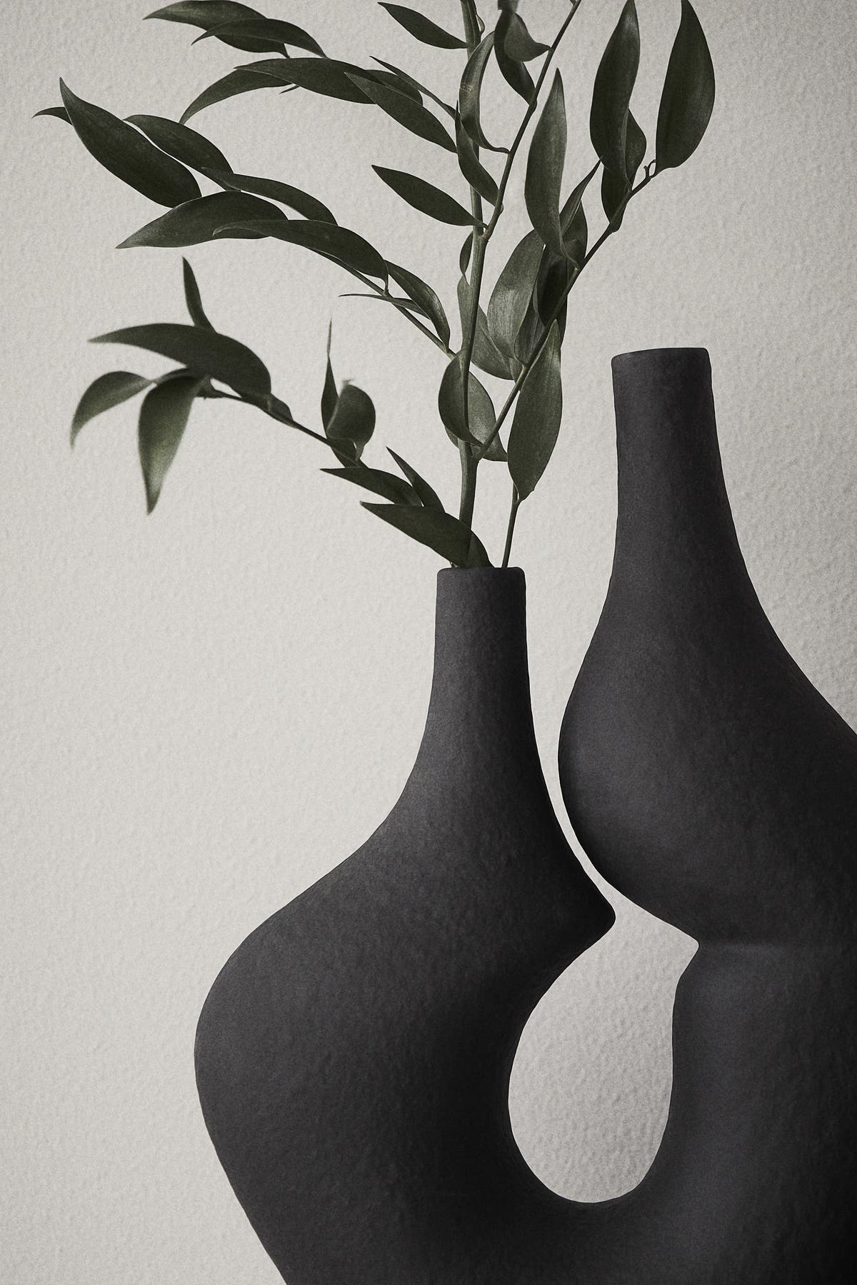 Large Stoneware Vase | H&M Kuwait